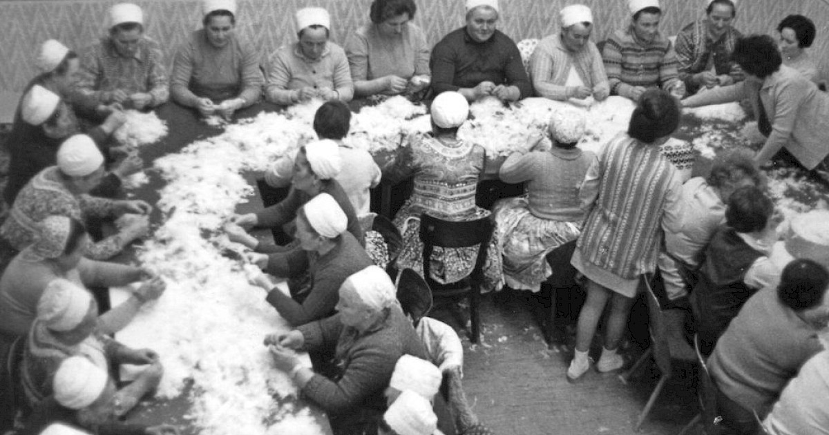 Páračky – táračky: Tradícia spojenia histórie, spoločenstva a zvykov na ...